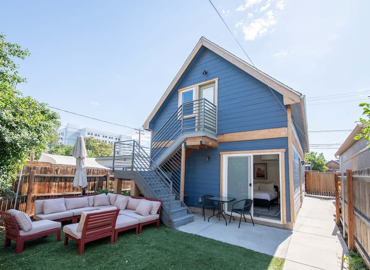 Cozy Urban Retreat - Denver, CO