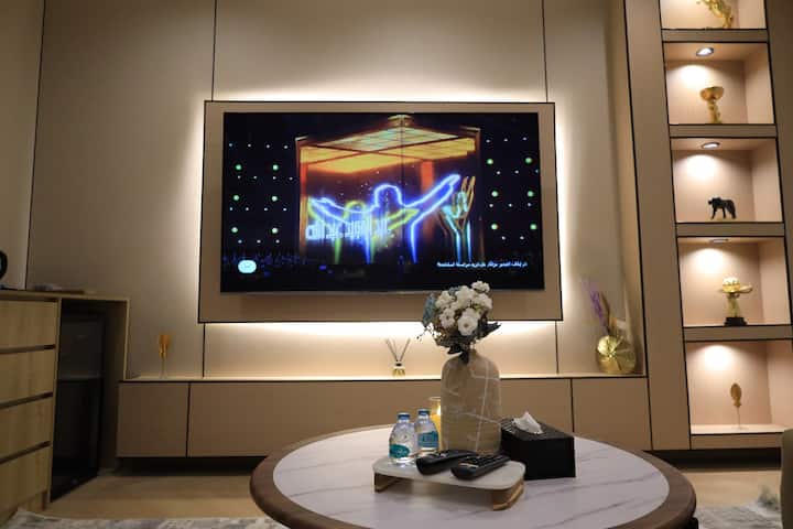 1br & Lounge | Stylish Touch, Smart Entry, 75” Tv - Jeddah King Abdulaziz Airport (JED)