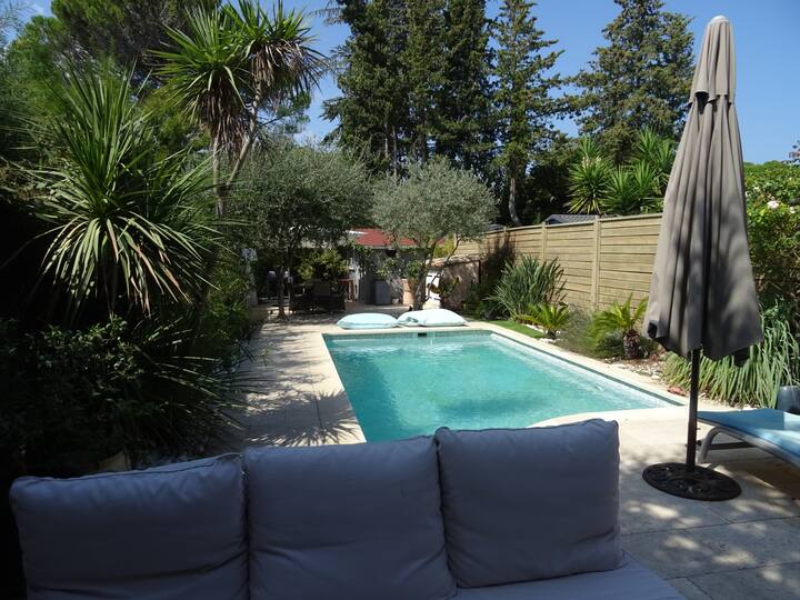 Magnifique Maison Climatisée Avec Piscine - Fréjus
