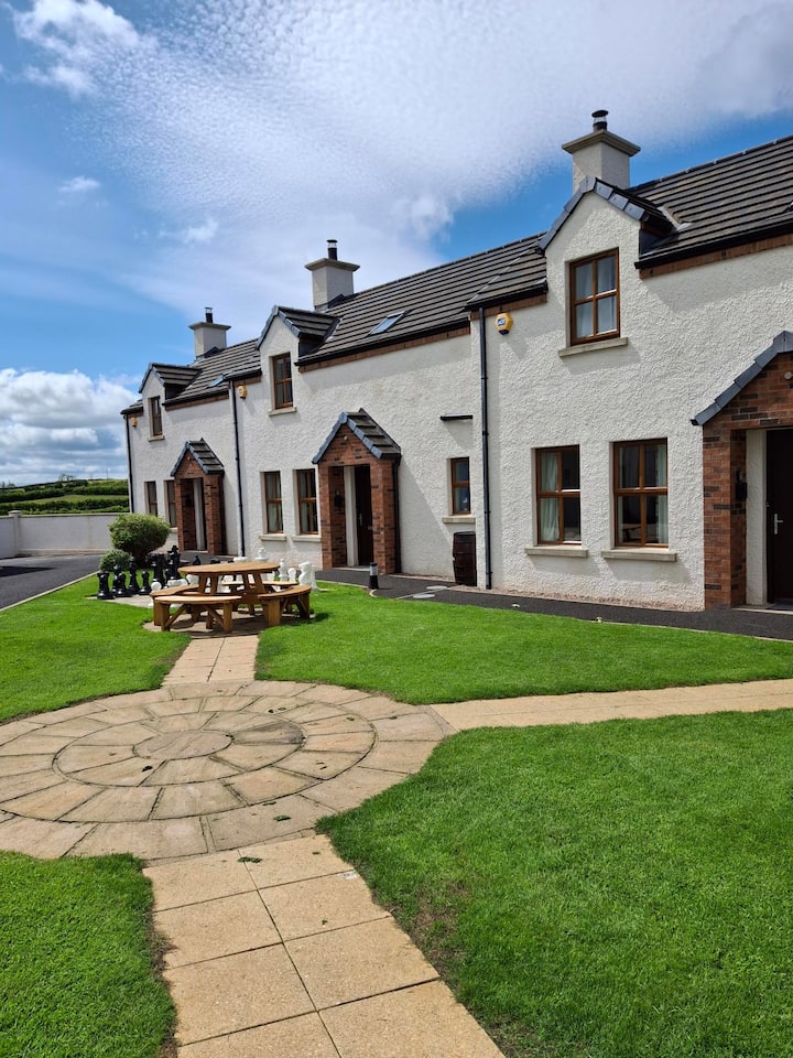 Ulster Cottages - Portrush