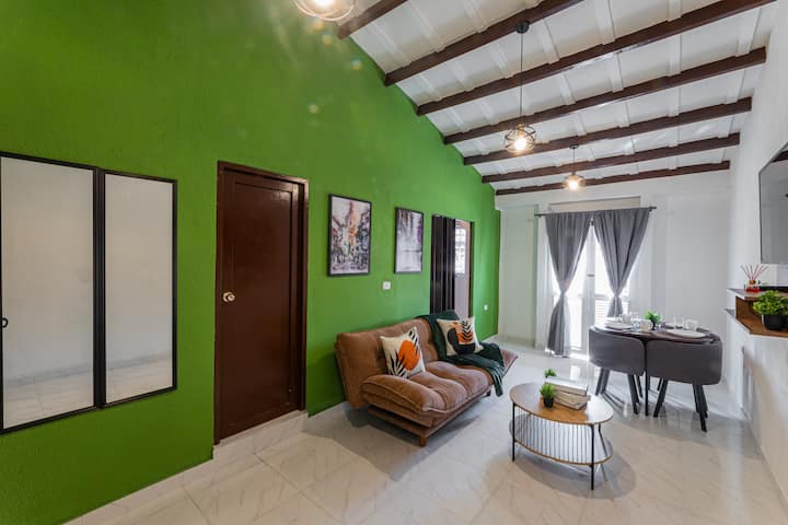 Family 2br In Walled City | Ac + Fast Wifi - Cartagena, Colombia