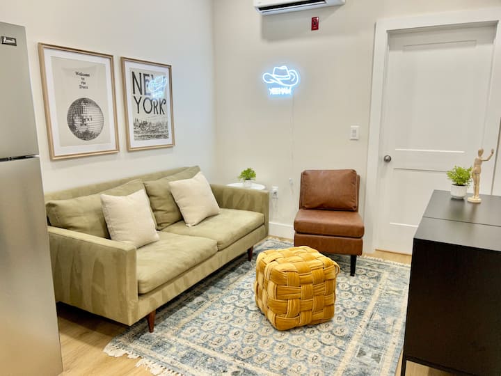 246- Fantastic Summer Retreat - Hoboken, NJ