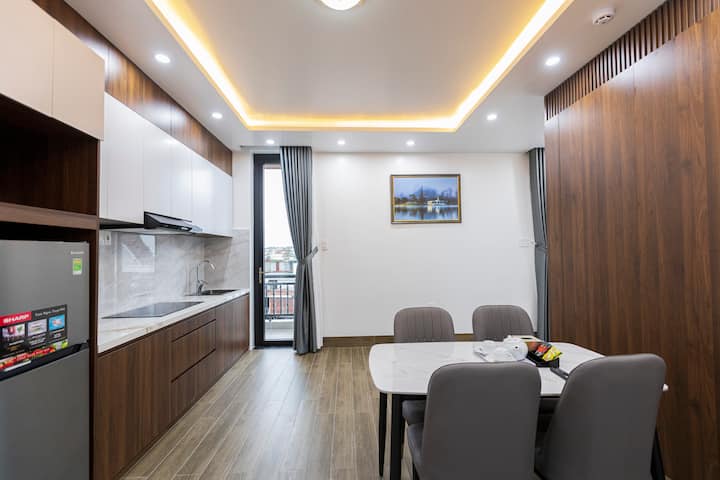 Anteaus Apt Balcony * 2doublebed - ダラット