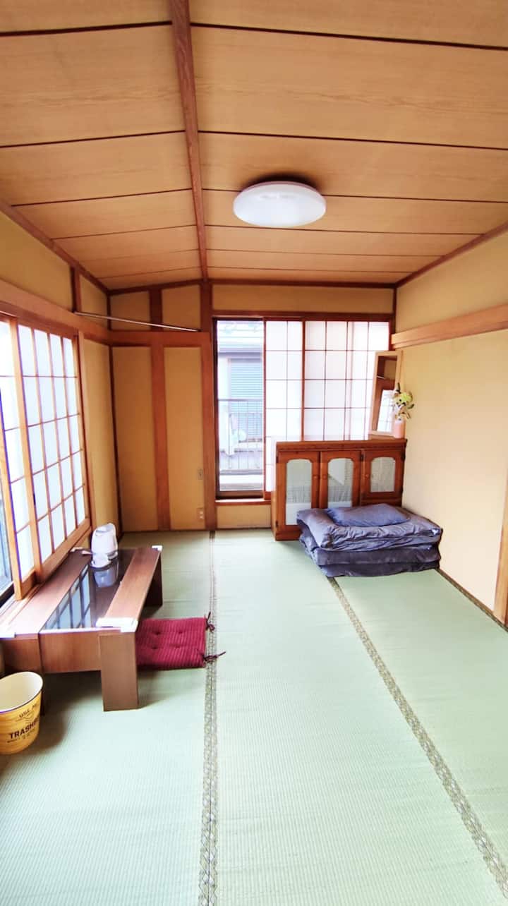 シンプルで経済的、だけど休める部屋 - 調布市