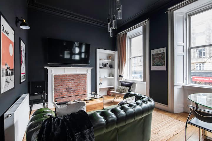 Central Designer Flat By Castle - Edinburgh
