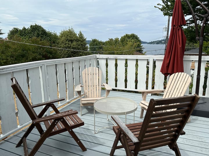 Lake Washington Retreat, Quiet Neighborhood W/view - 西塔科