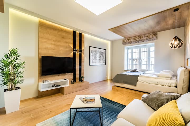 -White Design Studio - Budapest