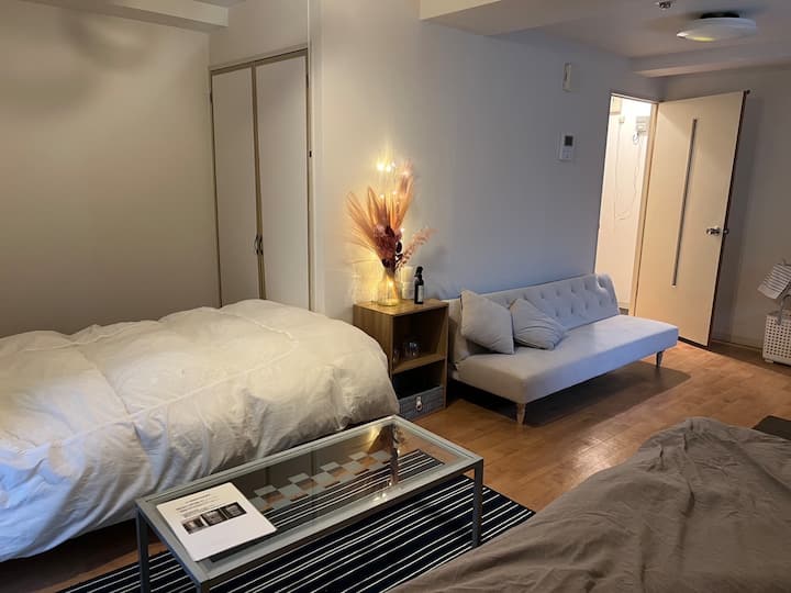 【札幌中心部】シャトー南6条館302号室 3名ok!ベッド3台の快適ワンルーム - Sapporo