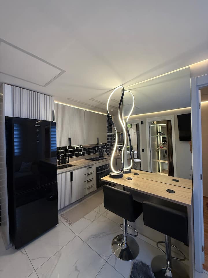 2 Dorm Completo! Decorado, Tecnológico E Aquecedor - São Paulo