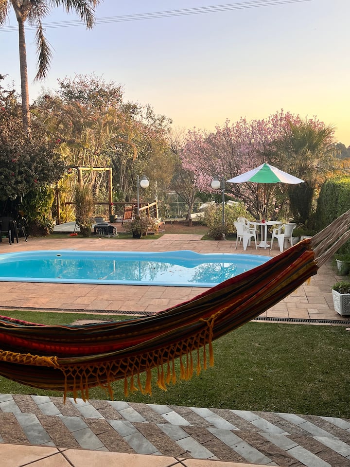 Retiro Familiar Com Piscina E Churrasqueira - Ibiúna