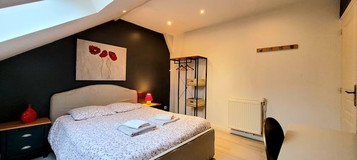 Chambre Coquelicots - Trignac