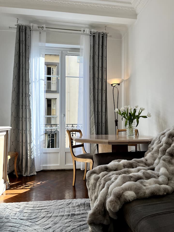 Appartement Atypique Au Coeur De Nice - Nice