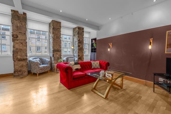 Old Town Retreat, Sleeps 2 + 1 On Sofa Bed - Edinburgh