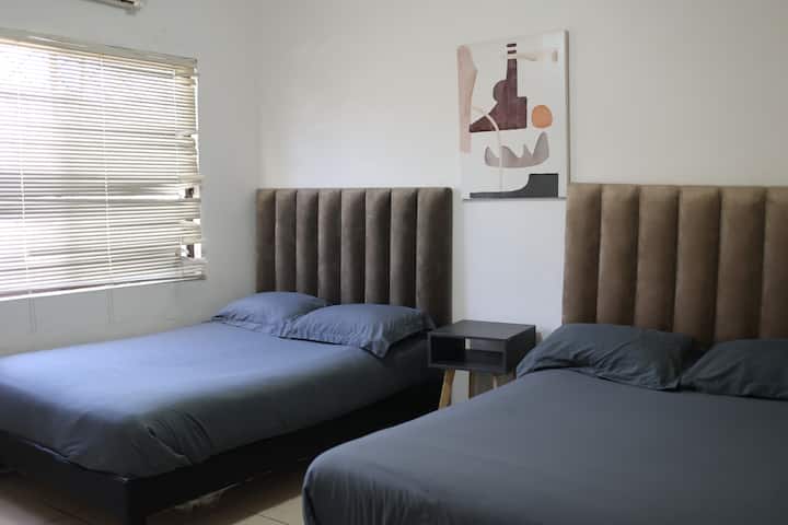 43. Práctica Y Cómoda Townhouse En San Jerónimo - Monterrey