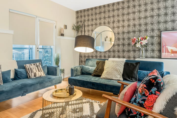 Beautiful Designer 2 Bed 2 Bath Old Town - Parking - Edinburgh