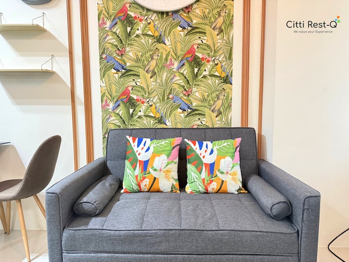 Spacious + Stylish Unit | Wifi & Netflix | Tlb2 - Muntinlupa