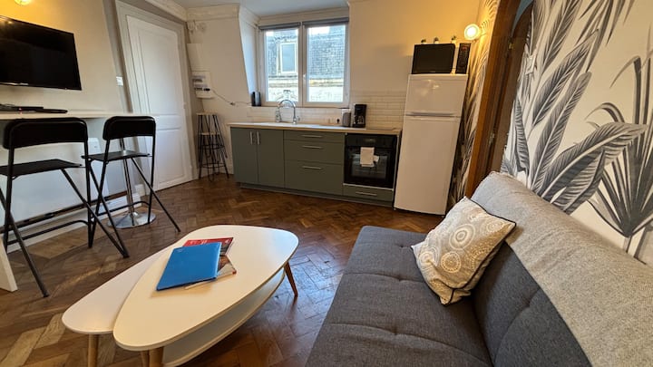 Appartement Central Avec Balcon - Arras