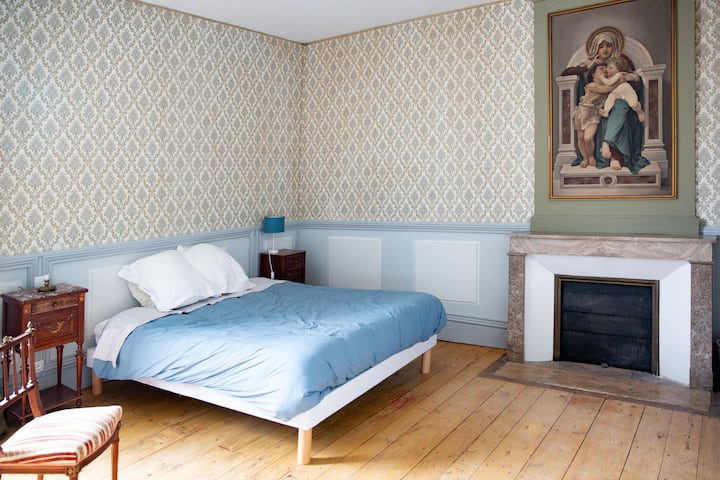 Château Maisonneuve - Chambre Chanoine - La Roche-Posay