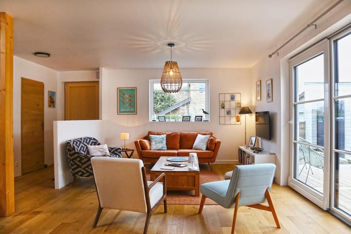 Maison Chaleureuse  Et Claire - Jullouville