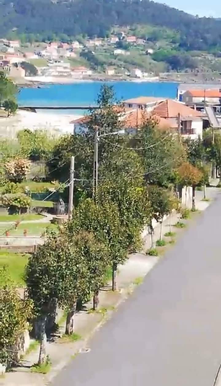 Second Floor Apt. Near The Beach - Noia