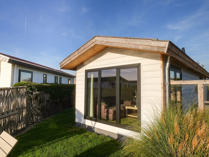 Gezellig Waterchalet Voor 2 Aan Vlonder - Lisse