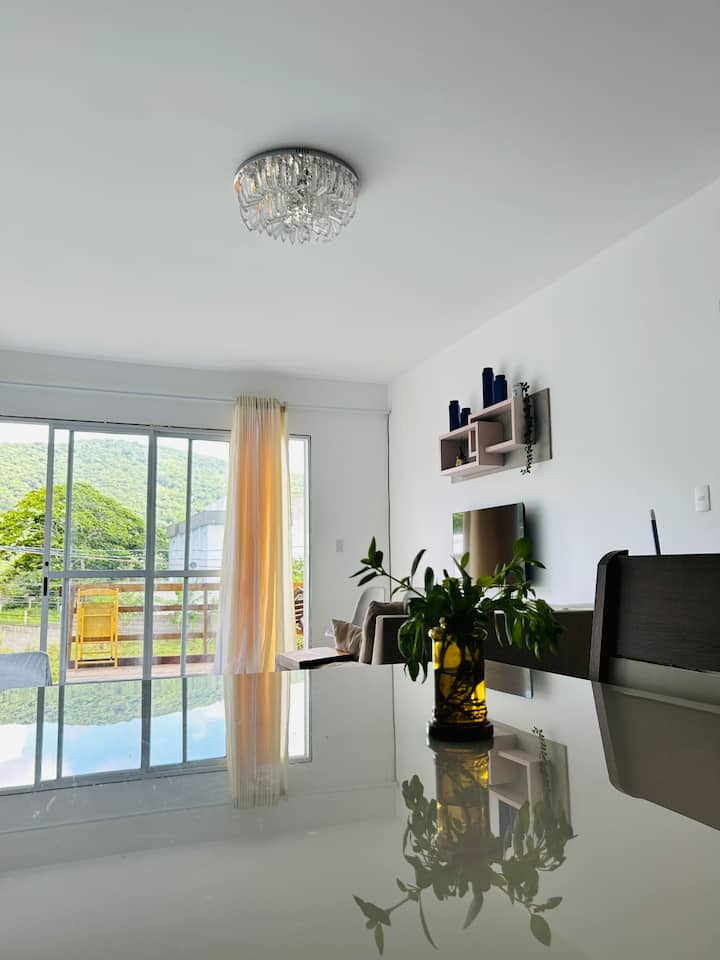 Apto 1,3km Da Praia, Rio Tavares - Florianópolis