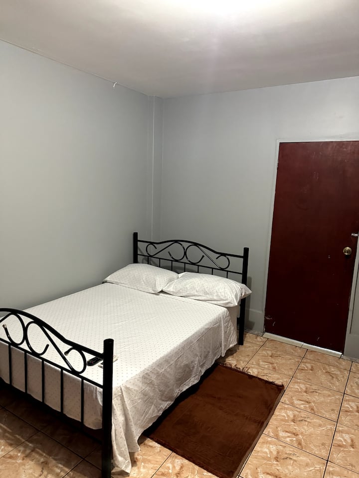 St Helena Guesthouse Property / Triple K Complex! - Trinidad and Tobago