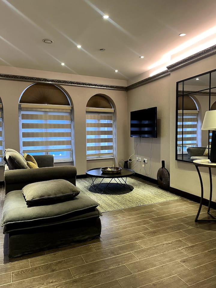 London Bridge Stay - Waterloo Station - London