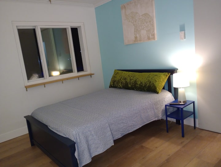 Monthly Rental - Ocean View, Walk To Beach! - San Diego, CA