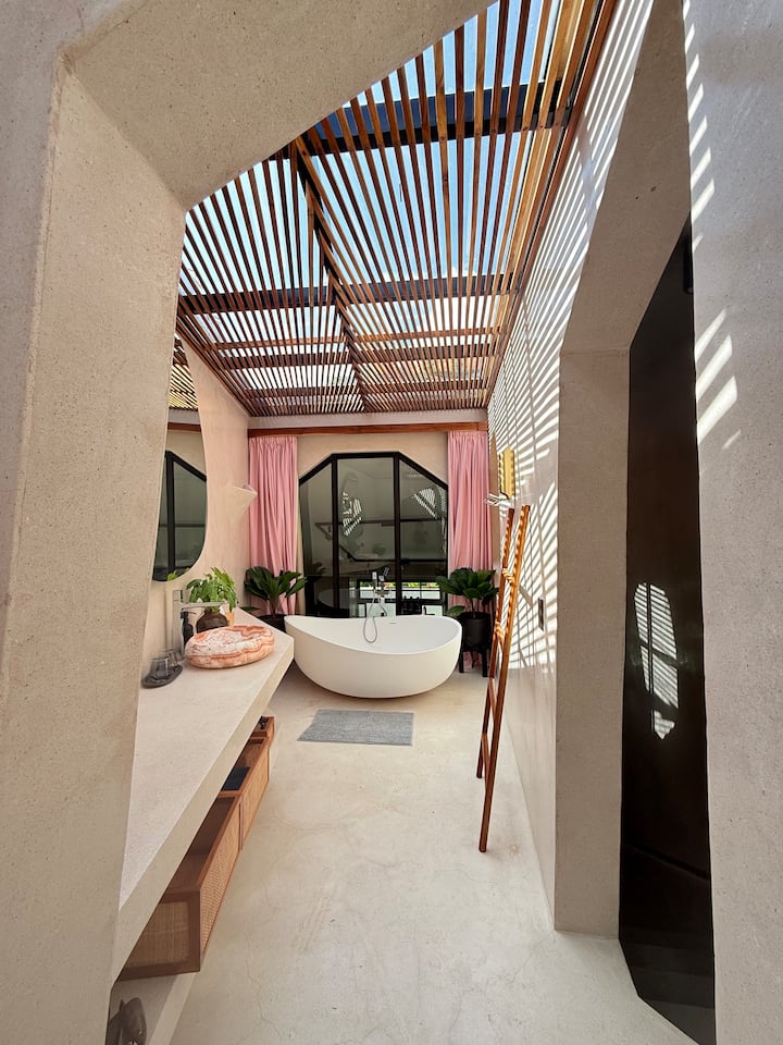 Villa Himig W/ Jacuzzi By Lugadia Villas - エル・ニド