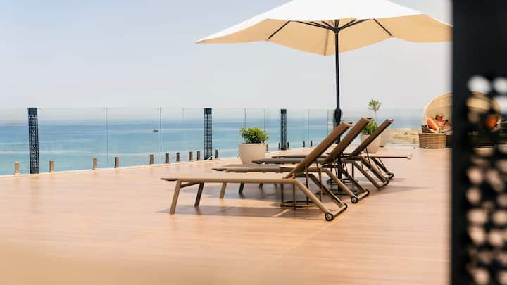 Gemütliche Wohnung Direkt Am Meer + Infinity-pool - Kyrenia