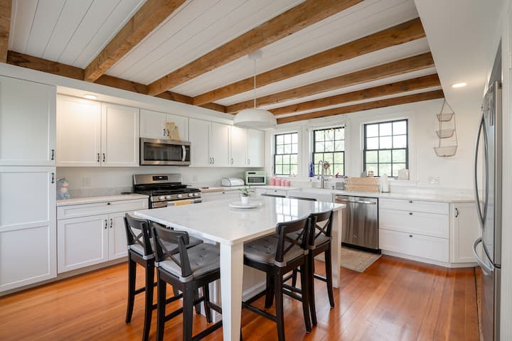 1790s Farmhouse On 16 Acres In Bowdoinham! - Swan Island, Richmond