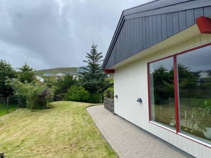 Hus I Tórshavn Med Skøn Beliggenhed - Islas Feroe