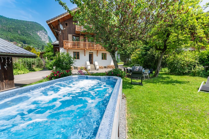 Chalet Moccand, Samoens Centre + Hot Tub/spa - Morillon