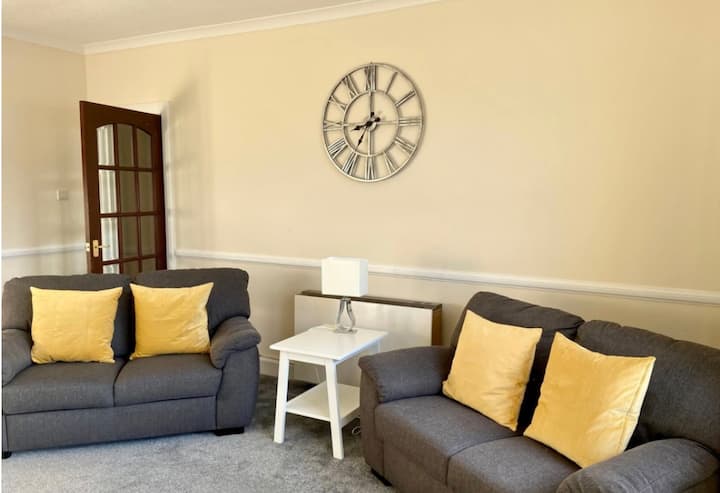 Spacious 2 Bedroom Flat - Fort William