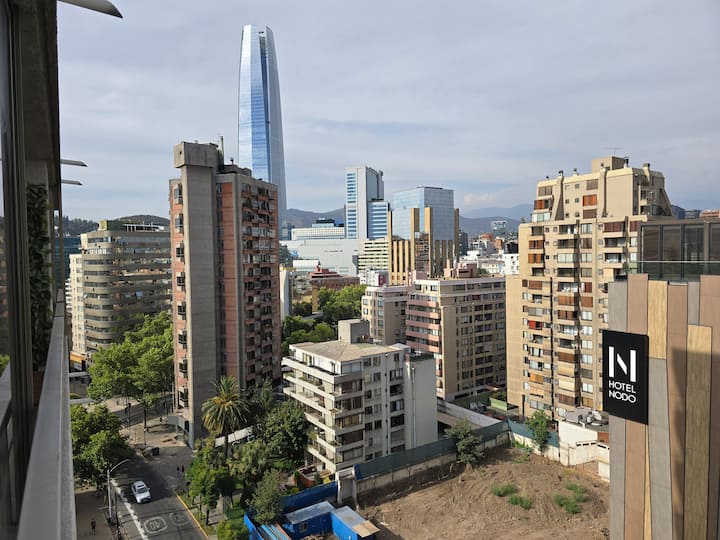 Moderno, En Pleno Providencia - Chili