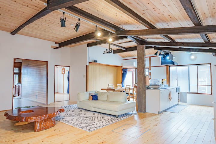 Spacious House Ocean & Mt. Aiko View Near Airport - Japan