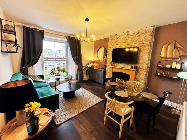 Elegant 1bed Apt | Central Falmouth | Parking Wifi - St Mawes