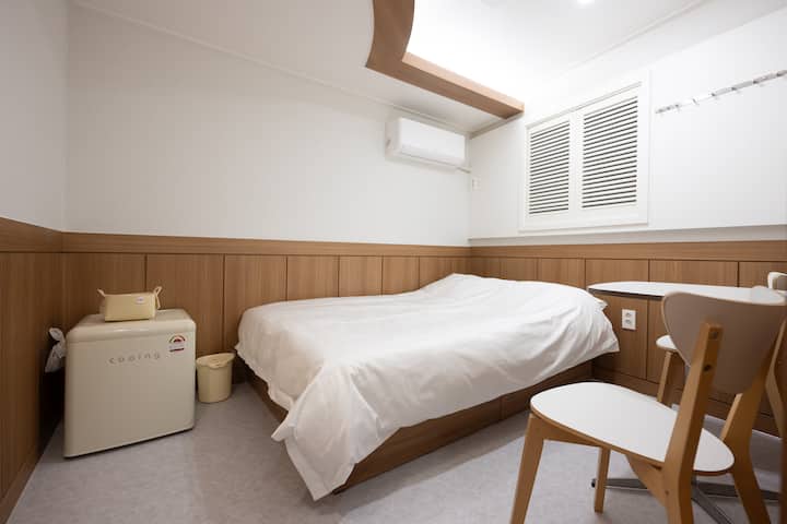 #202 New 오픈 특가 합정역 망원역 도보 7분 Pogn Hapjeong - South Korea