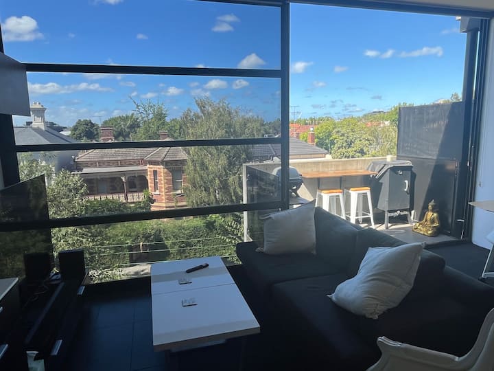 In The Middle Of Everything! - St Kilda