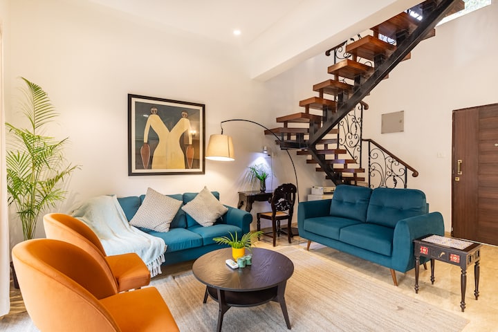 Luxurious 3bhk Villa With Pool In Assagao - Goa