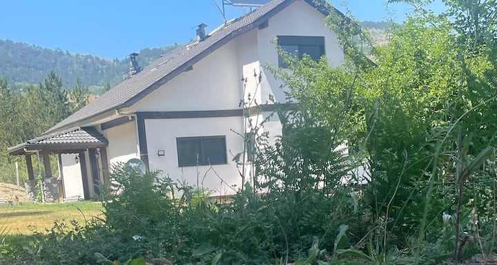 Bolu’da ŞöMineli Huzurlu Dağ Evi - Abant Gölü