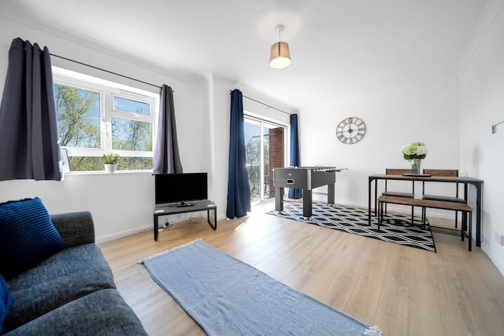 Free Parking 2 Bedroom Flat, Colchester Near Uni - Colchester