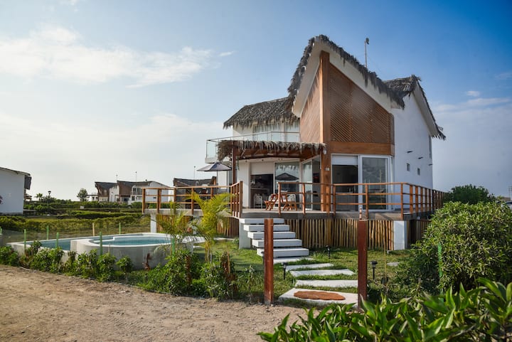 Casa De Playa En Estreno Con Piscina Encantadora - Peru