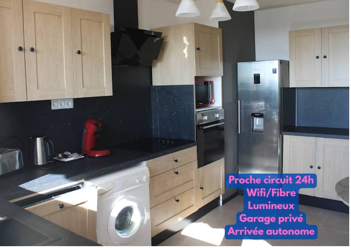 Le 24 Tranquille – 3 Chambres à 2 Min Du Circuit - Sarthe