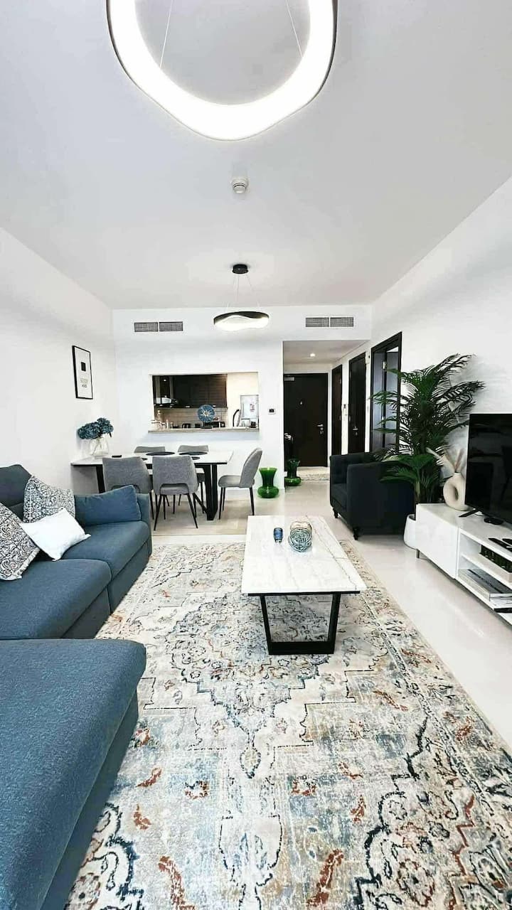 Dubai Marina Elegant Vacation Home / Rentals - Dubai