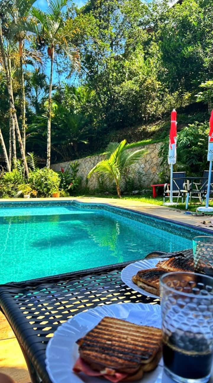 Casa Até 15pessoas|piscina Privativa| Loc. Central - Ilhabela