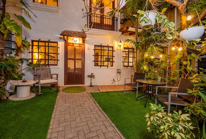 Jewel In The Heart Of Tamarindo - Tamarindo