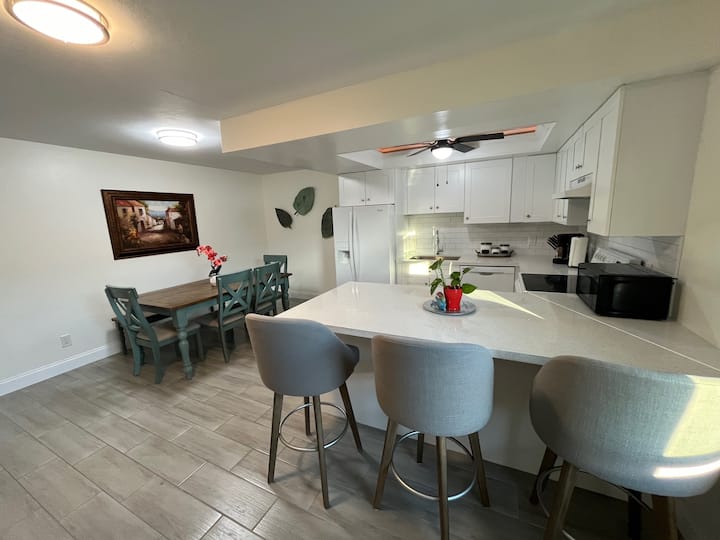 Humble Retreat - Cape Coral, FL