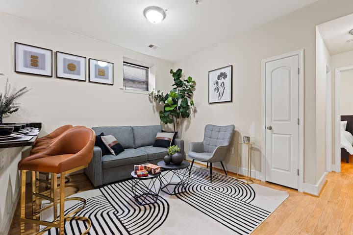 2 King Beds | Free Onsite Parking | Metro Access - Hyattsville, MD